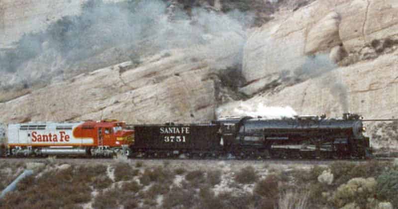 Santa Fe #2926 Makes An Incredible Comeback | Steam Giants