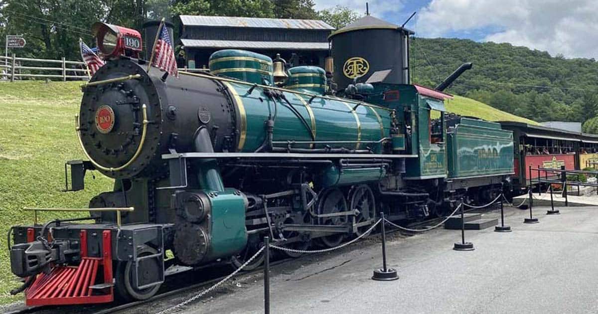 Tweetsie #190, The 'Yukon Queen' In North Carolina | Steam Giants