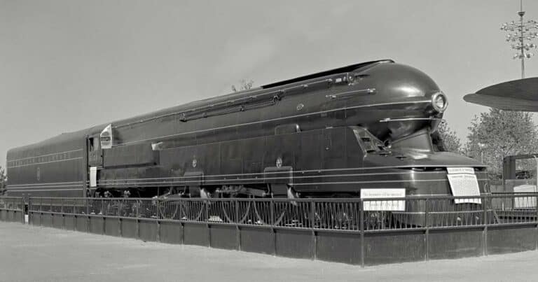 Pennsylvania Railroad's #6100, The Only 6-4-4-6! | Steam Giants