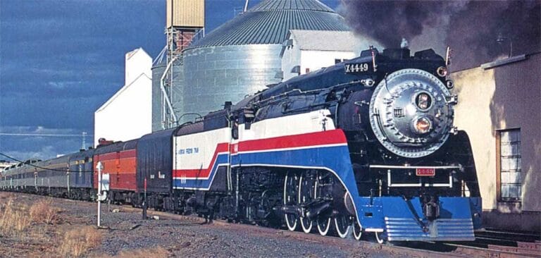4449, Red White & Blue In 2002 | Steam Giants